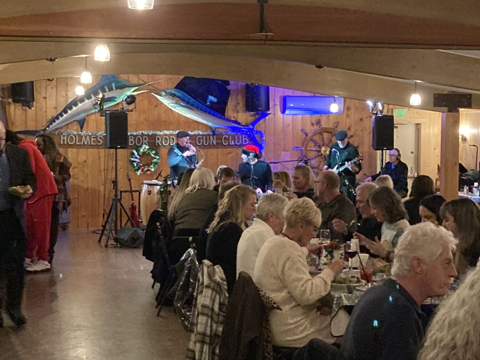 Dining and Takeout at the Club – Holmes Harbor Rod and Gun Club